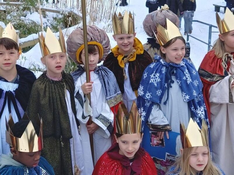 Sternsinger gegen Kinderarbeit unterwegs – Fridtjof-Nansen-Schule